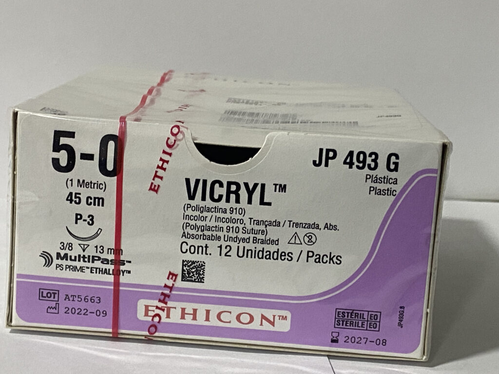 Vicryl Calibre 5/0 de Longitud 45 cm Aguja P3 13 mm - Proveedora Medica Adasa